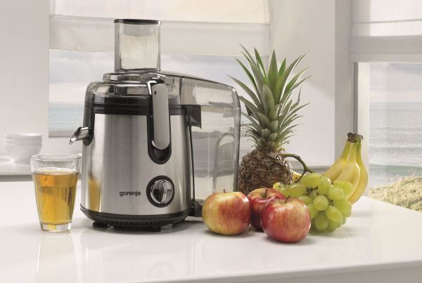 Cel mai bun storcator de fructe: top 10 storcatoare de fruncte