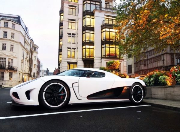 Cele mai rapide masini din lume: top 10 automobile dupa viteza maxima